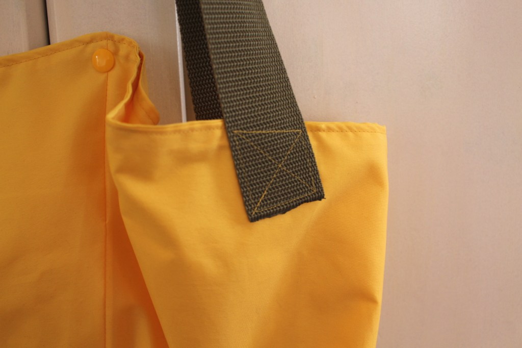 Aus einem Regenschirm wird ein Shopper – undiversell